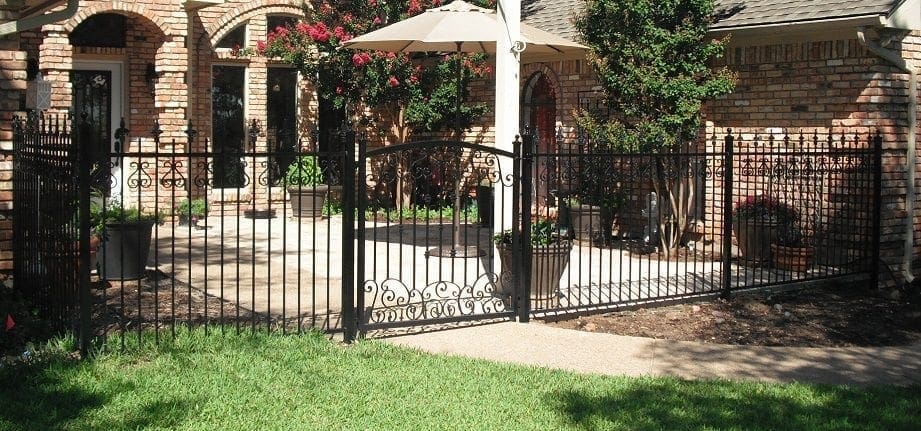 Liberty Hill Fencing & Gate Design by Buzz Custom Fence