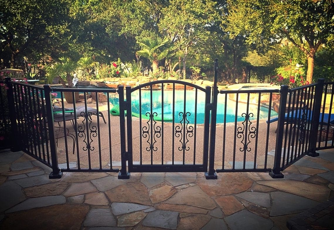 Expert Metal Fencing & Gate Installation in Dallas-Fort Worth