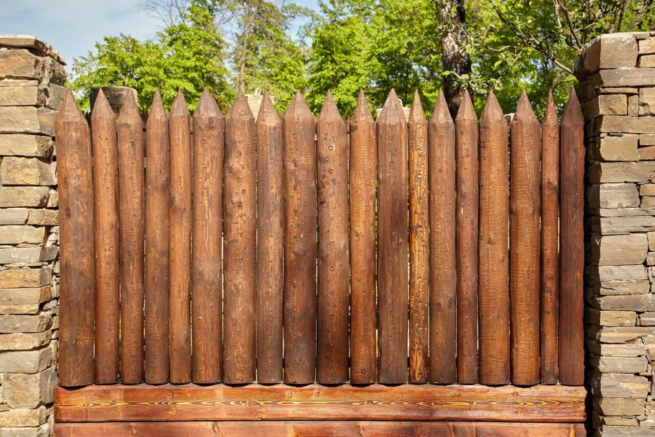 Stockade Fences | Privacy & Security for Texas Homes