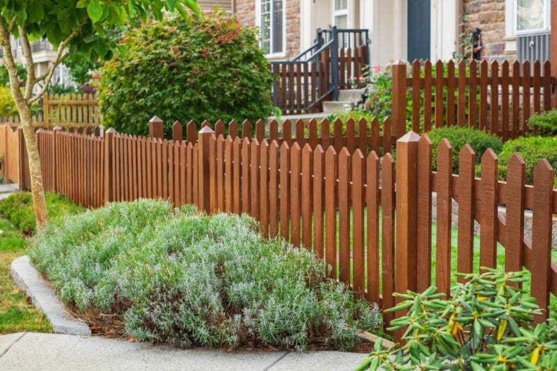 Board on Board Privacy Fencing - Dallas-Fort Worth | Buzz Custom Fence