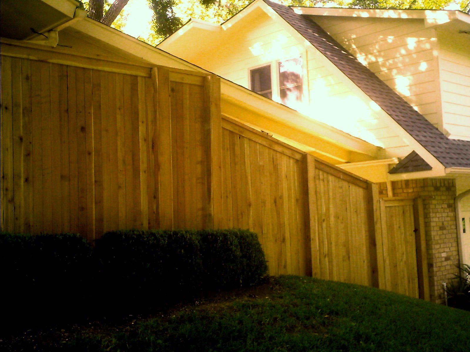 Award-Winning Dallas Fence Dealer | Buzz Custom Fence